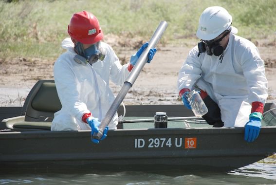 Sediment and Water Sampling - Envirotecnics